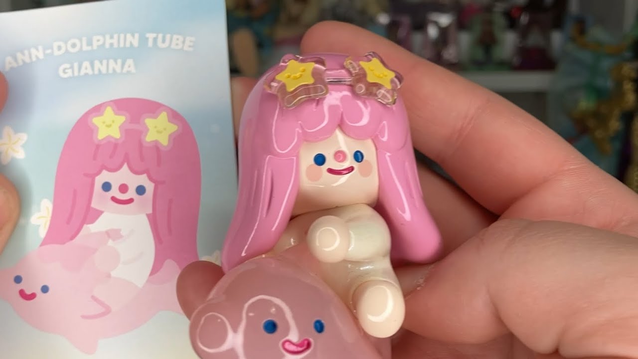 December trade and White elephant haul - YouTube