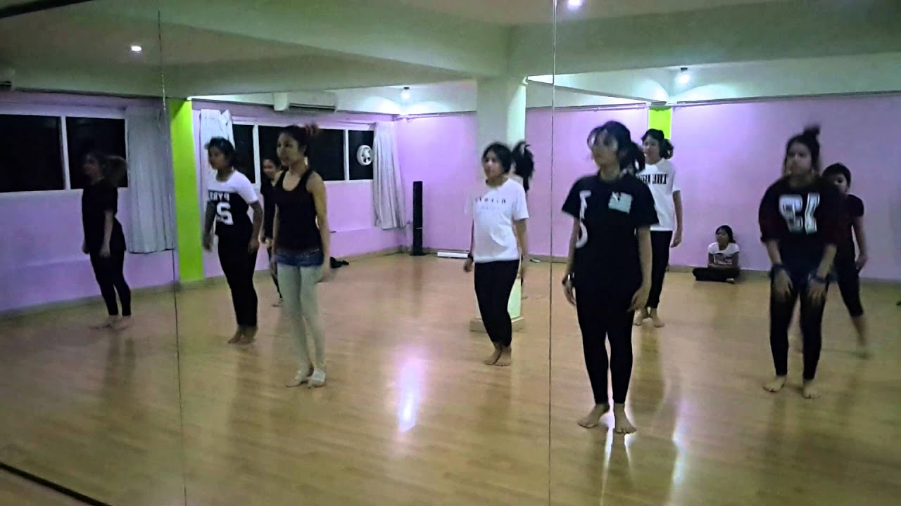 โรงเรียนสอนเต้นพัทยา Boss dance studio - YouTube