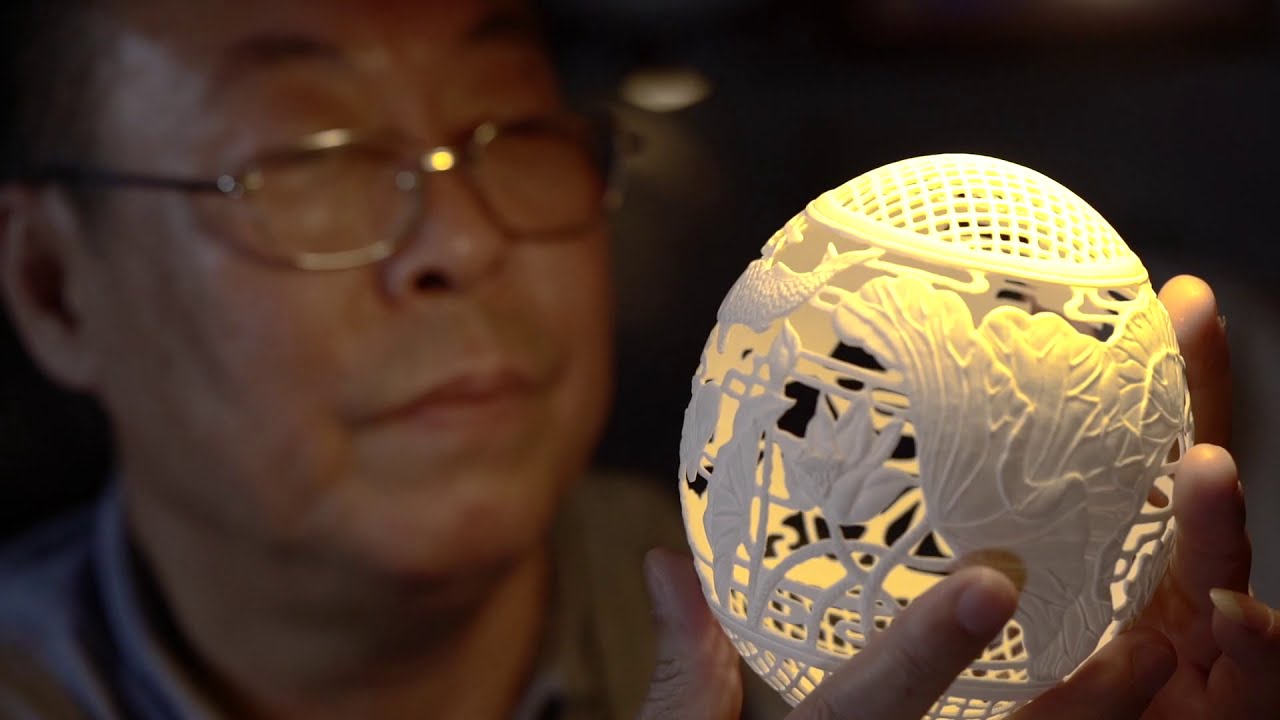 Chinese Culture & Art | Eggshell Carving in Guangzhou - YouTube