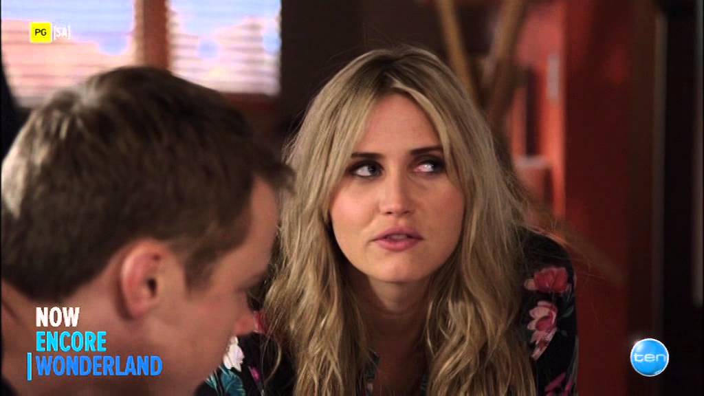 Channel Ten | Encore PRG - (1.4.2015) - YouTube