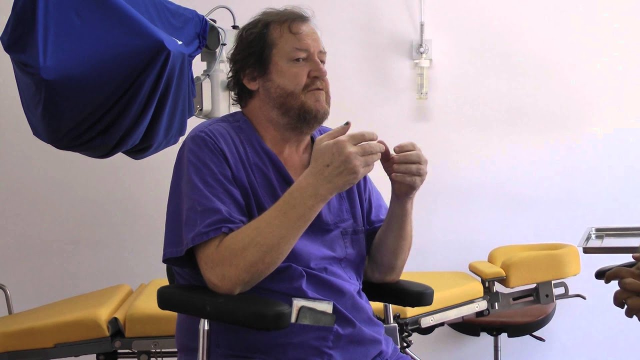 Medsim Deva - Interviu - Dr. Fassbender Daniel - YouTube