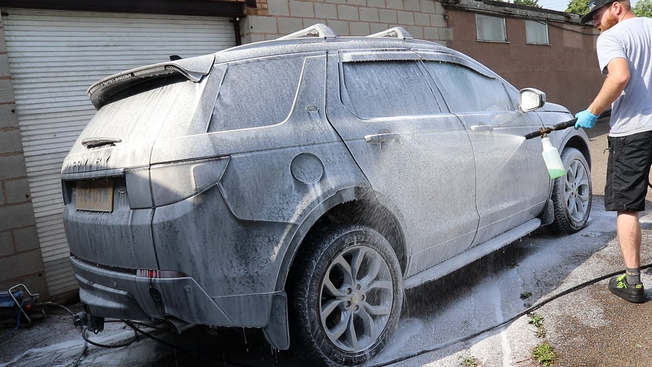 FILTHY Land Rover Discovery Sport Gets Cleaned! - YouTube