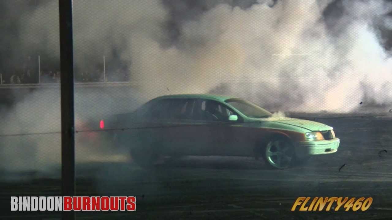 Fairlane at Bindoon Burnouts - YouTube