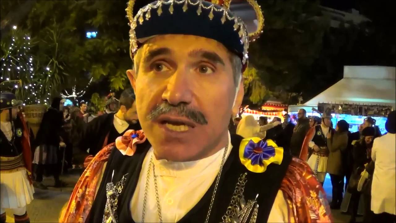 Οι Μωμόγεροι στους δρόμους της Καλλιθέας | 19/12/2015 - YouTube