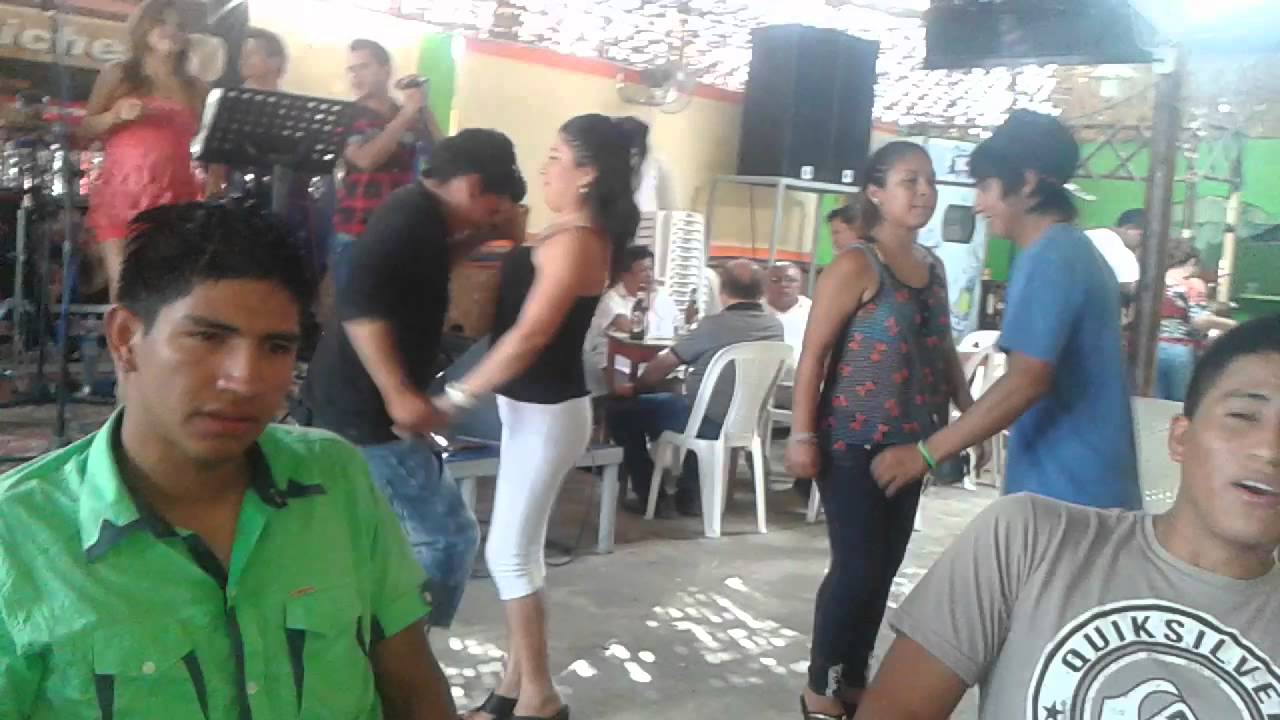 Asi se baila la chilala - YouTube