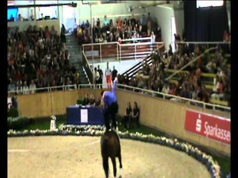 Pas de deux Blake Dahlgren/Megan Benjamin , Aachen 2012 - YouTube