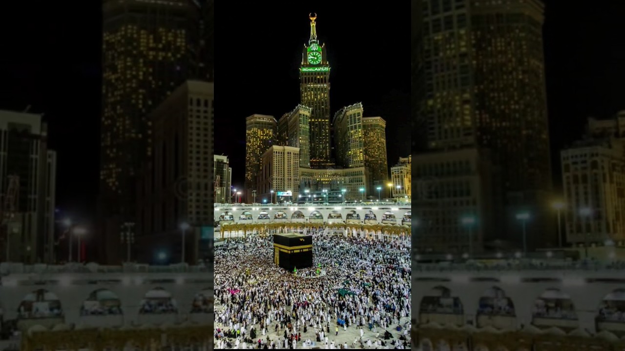 @a cube-shaped building in Mecca, the most sacred Muslim pilgrim shrine ...