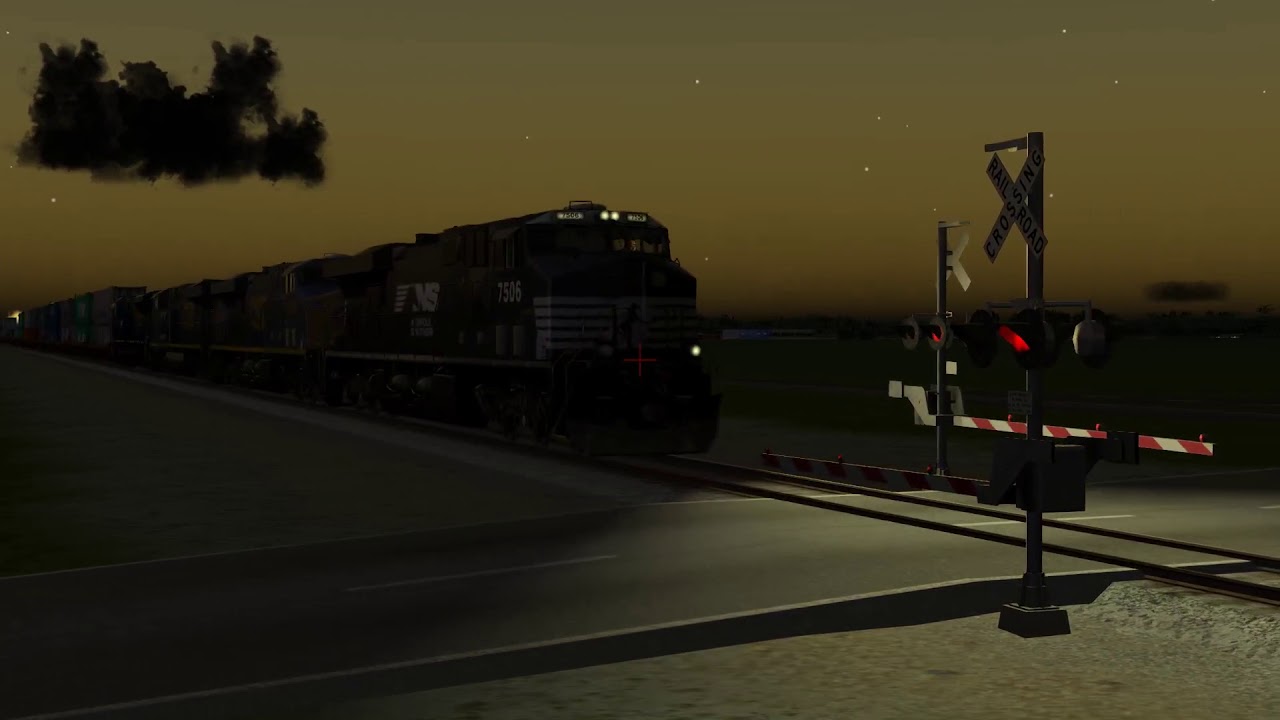 Run8 V2 night time cab run with radio chatter, NS ES44, and a new horn ...