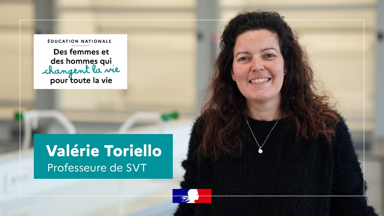 Portrait d'enseignant - Valérie, professeure de SVT - YouTube