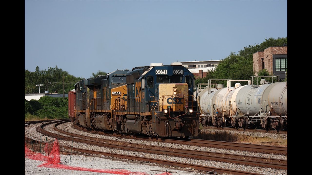 Norfolk Southern and CSX trains in Atlanta, GA on 7-19 with NS 8100 ...