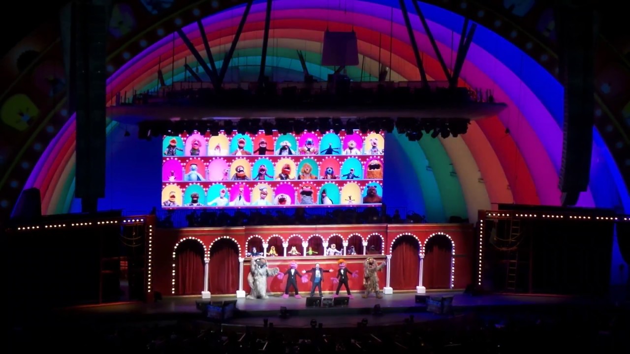 The Muppets - The Muppet Show Theme Song - Live @ Hollywood Bowl 9/9/17 ...