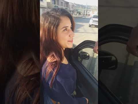 Con ka modelo yuce zambrano vacilando el patin