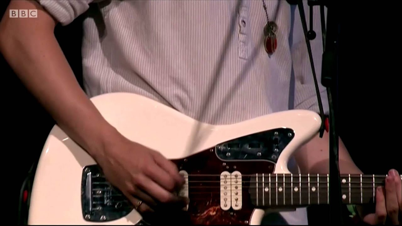 Findlay - Glastonbury - BBC Introducing - YouTube