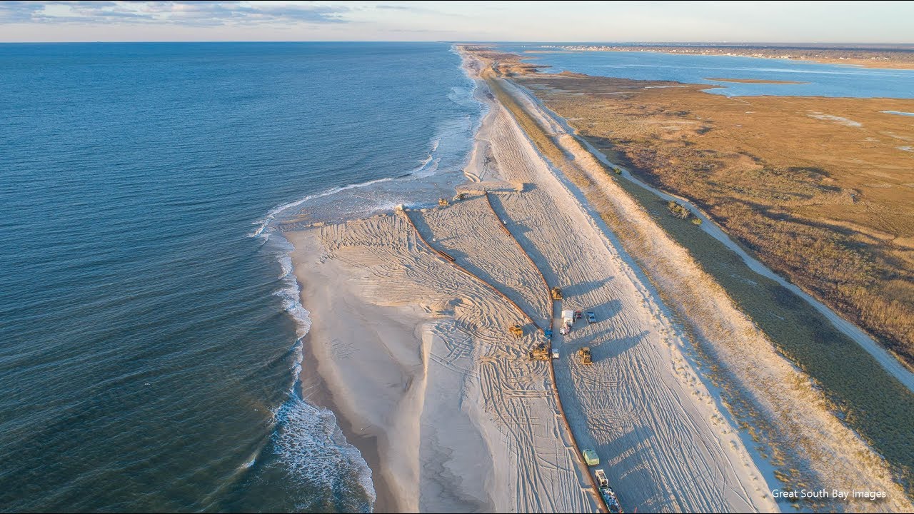Moriches Inlet - Smith Point Outer Beach Dredging 11-23-18 - YouTube