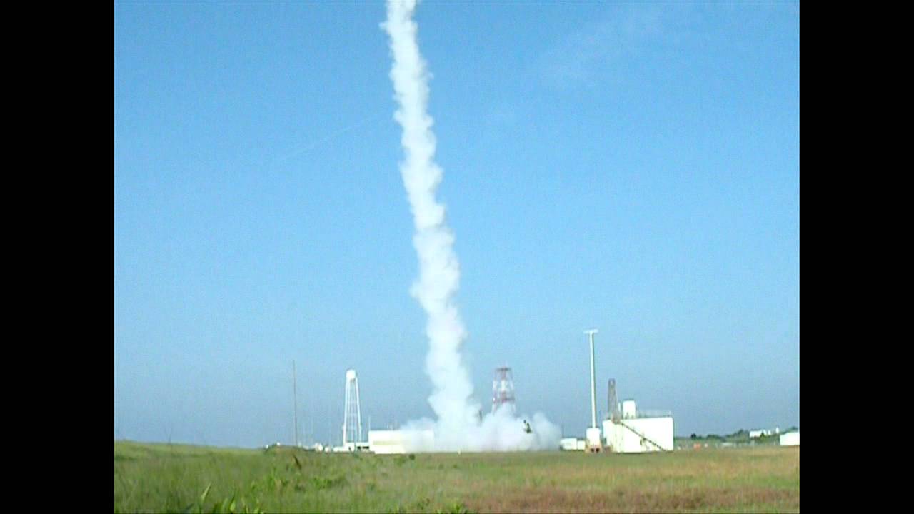 The 7th annual RockOn! sounding rocket launch - YouTube
