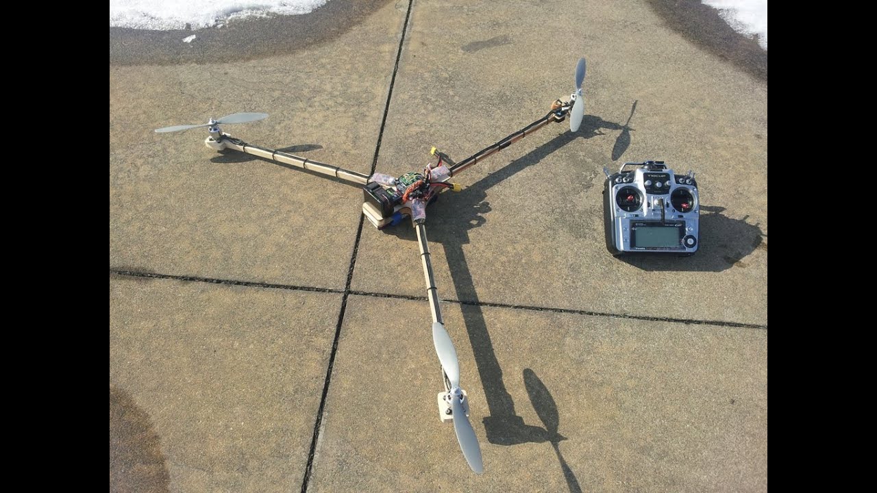 Maiden flight of wooden tricopter ....rcexplorer style... multiwii 2.1 ...