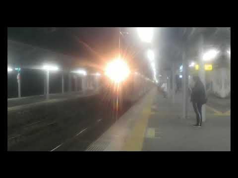 【JR東北本線】 701系1500番台F2-516編成+E721系1000番台P4-13編成 普通 仙台行き 白石到着 - YouTube