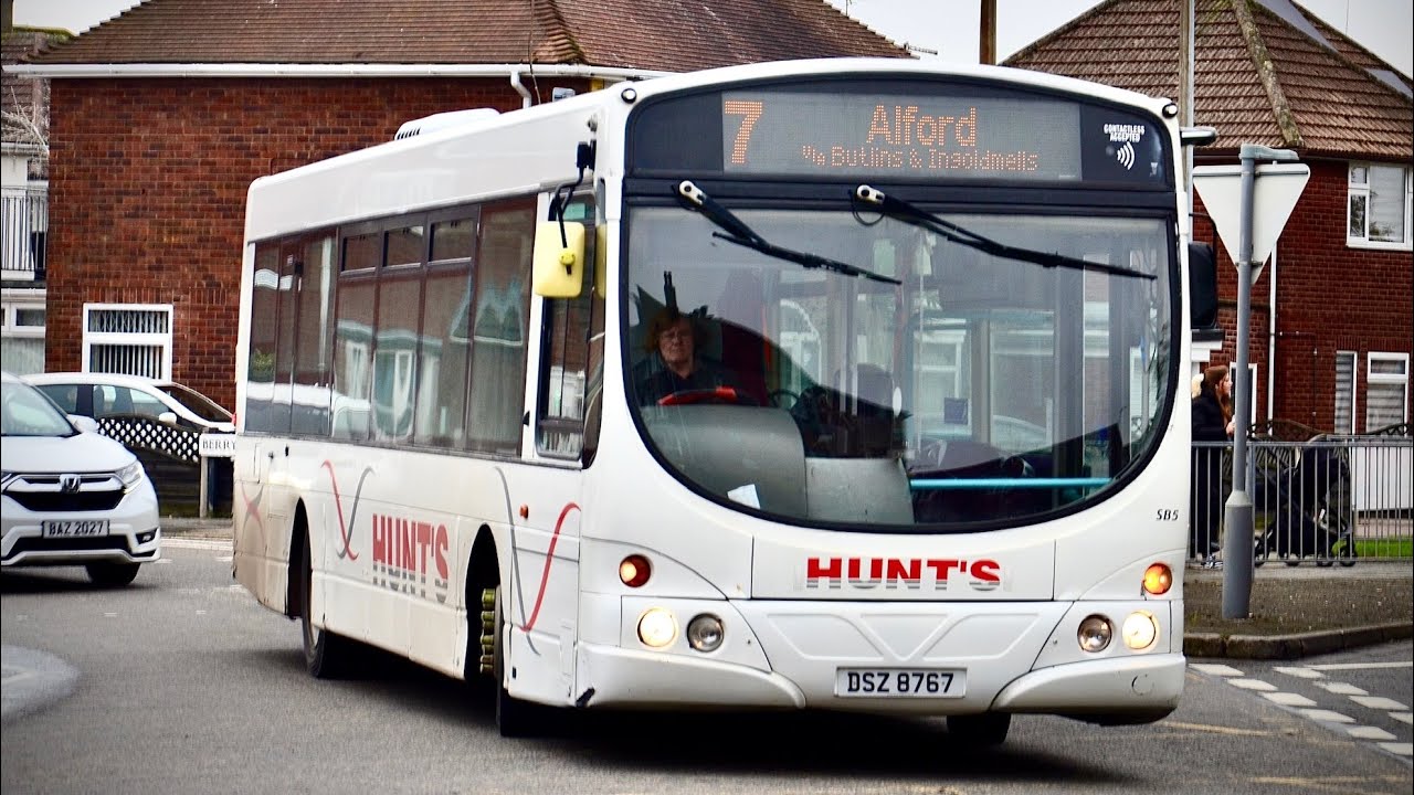 Nice B7: Hunts Coaches SB05 (DSZ8767) Ex MX05CKC Volvo B7RLE/Wright ...