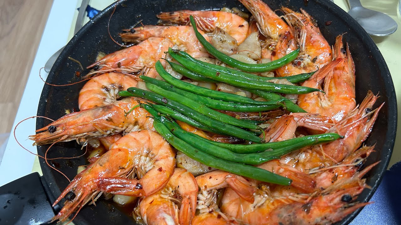 항정살 감바스 - YouTube