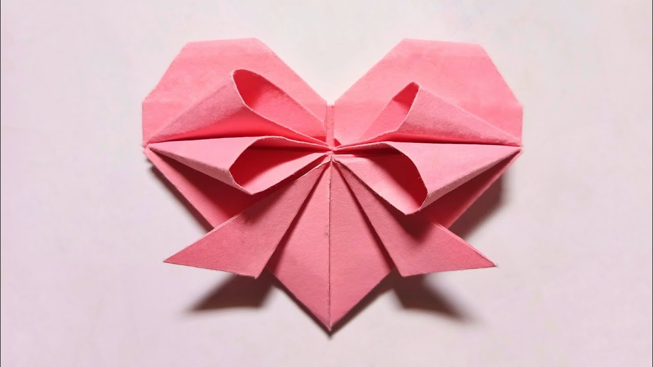 How to make an origami heart | Folding a heart | how to fold paper ...