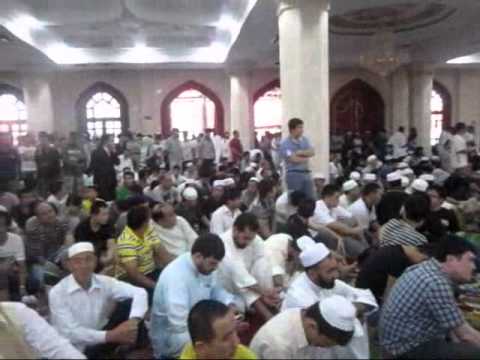 A-Awan Yiwu China Mosque - YouTube