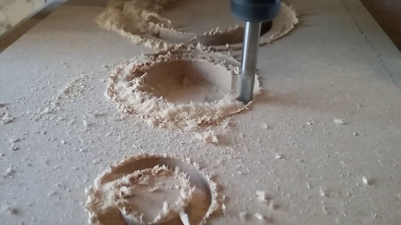 Mini CNC cutting out speaker baffle - YouTube