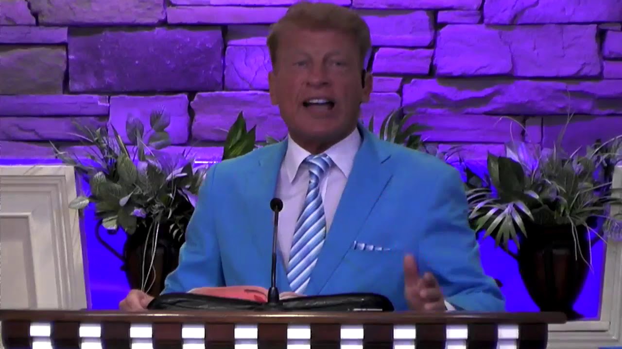 DANNY CASTLE - SOMEBODY!! CALL 911!! (REAL KJV PREACHIN) - YouTube