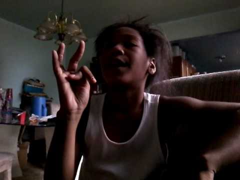 Natalie Valencia(18)