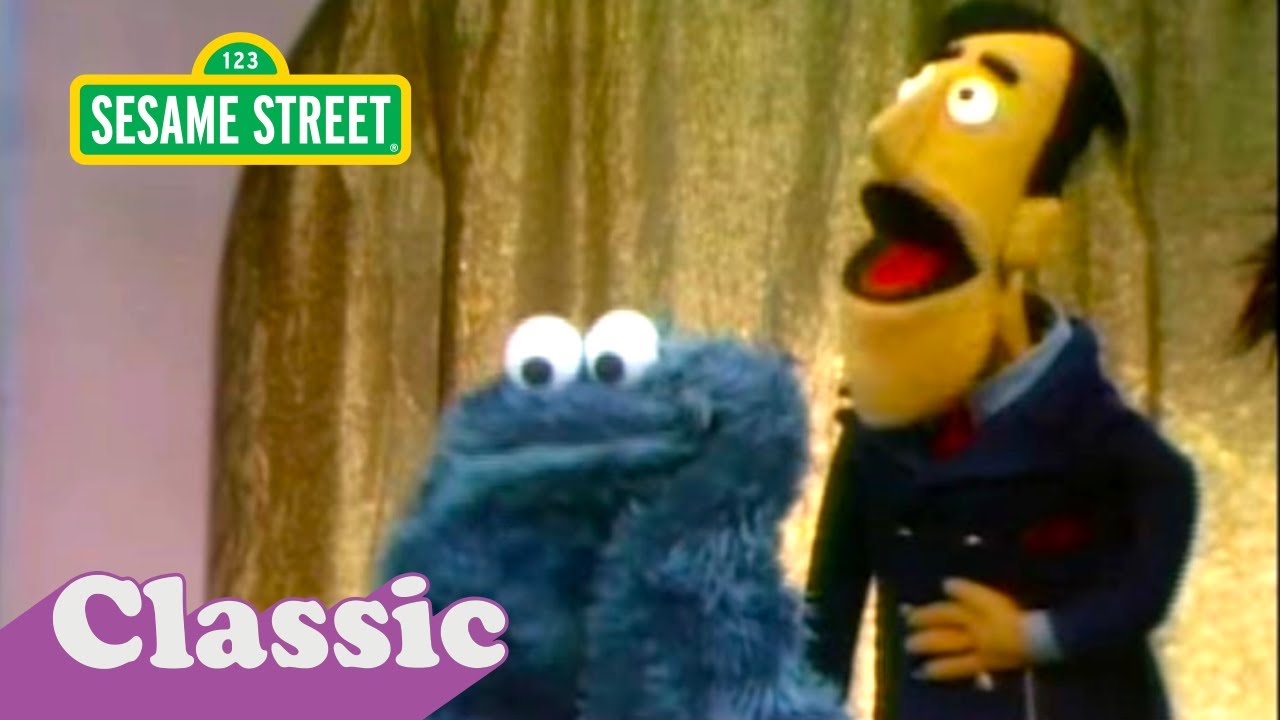 The Remembering Game with Cookie Monster | Sesame Street Classic - YouTube