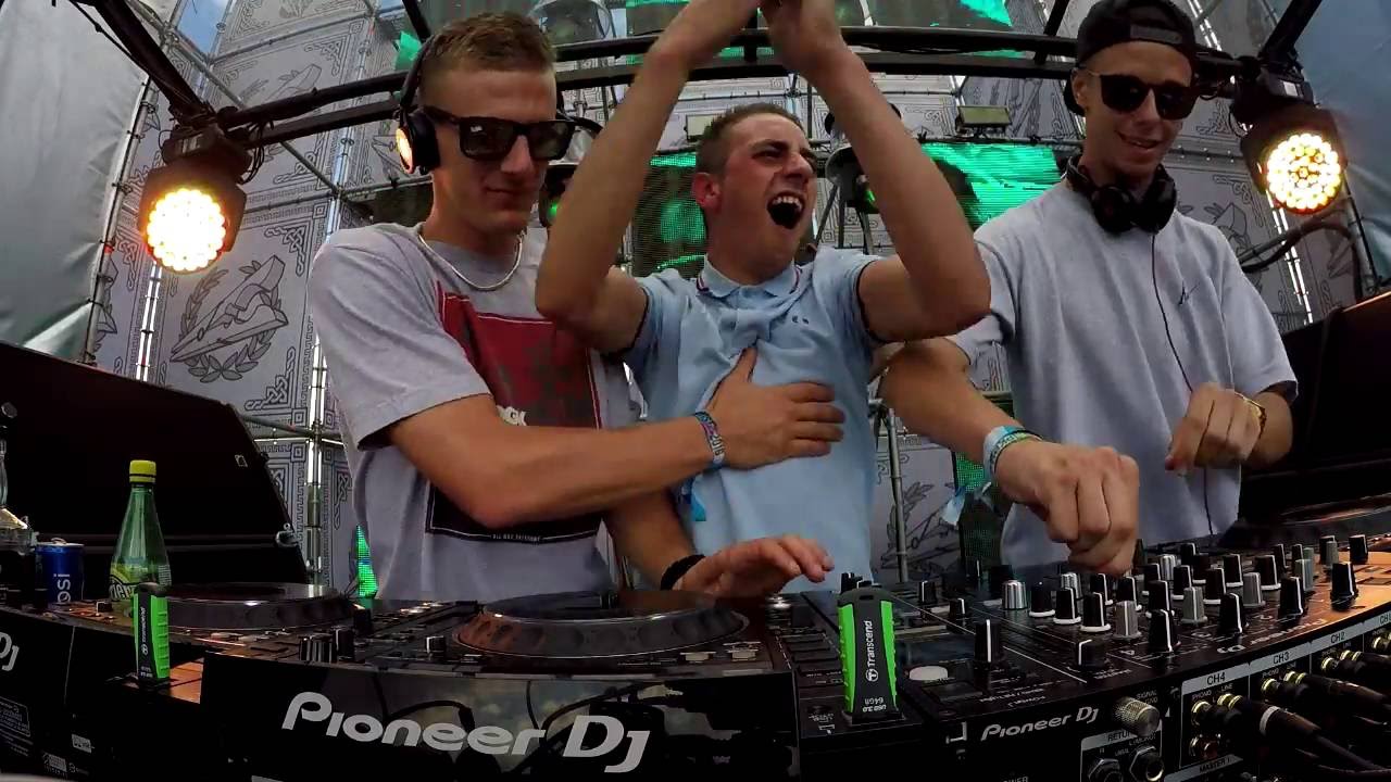 Skanktank & Dimitar || Laundry Day 2016 || clip #2 - Drunk raver on ...