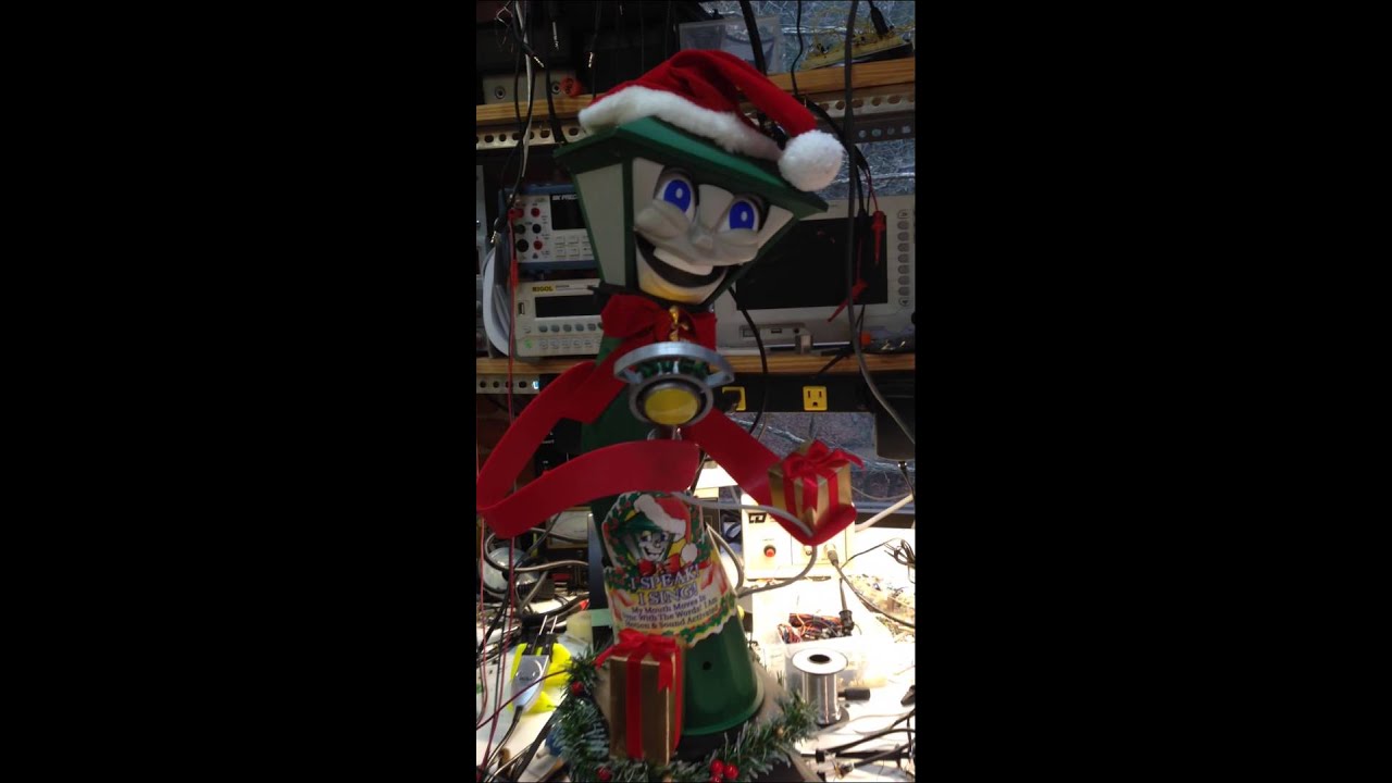 Frank E. Post Singing Christmas Lamppost - YouTube