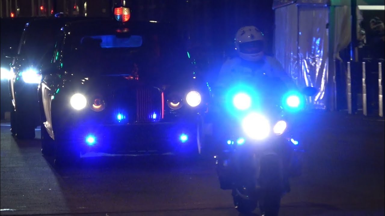 Metropolitan Police SEG, escorting Royals and the Prime Minister to and ...