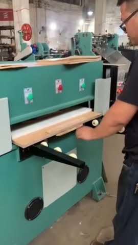 Envelop Paper Die Cutting Machine - YouTube
