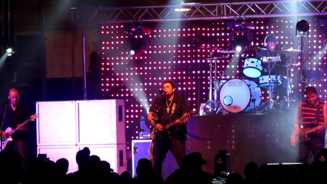 Seventh Day Slumber "Caroline" Live @ R.O.K. Concert (Calsonic Arena in ...