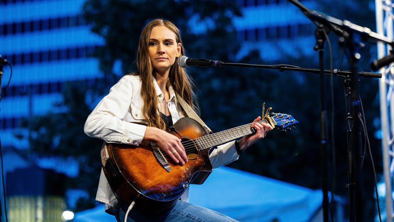 Annie Anna | Songwriting Competition 2025 Tucson Folk Festival - YouTube