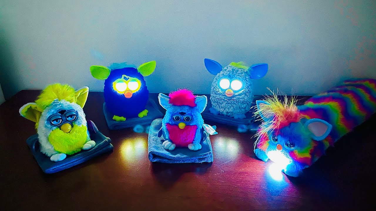 Furbies from the 90s, 2012 and DJ Furby Conversation - YouTube