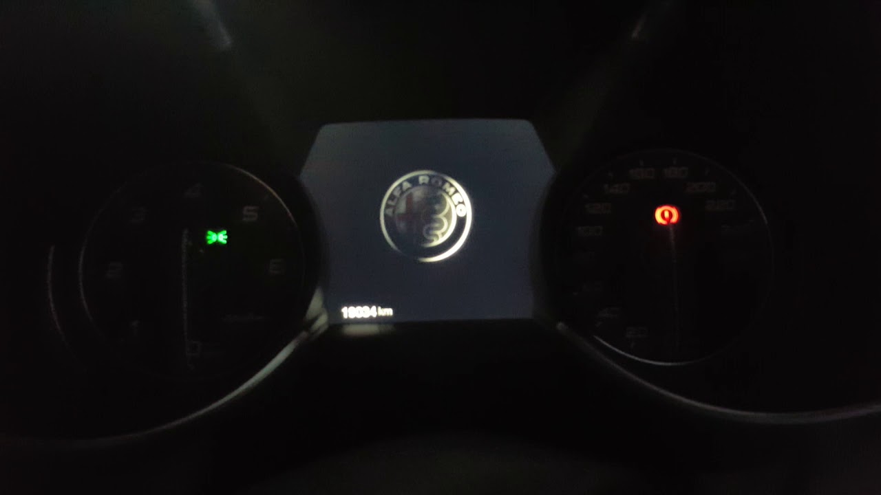 Alfa Romeo Giulia Gauges Animation - YouTube