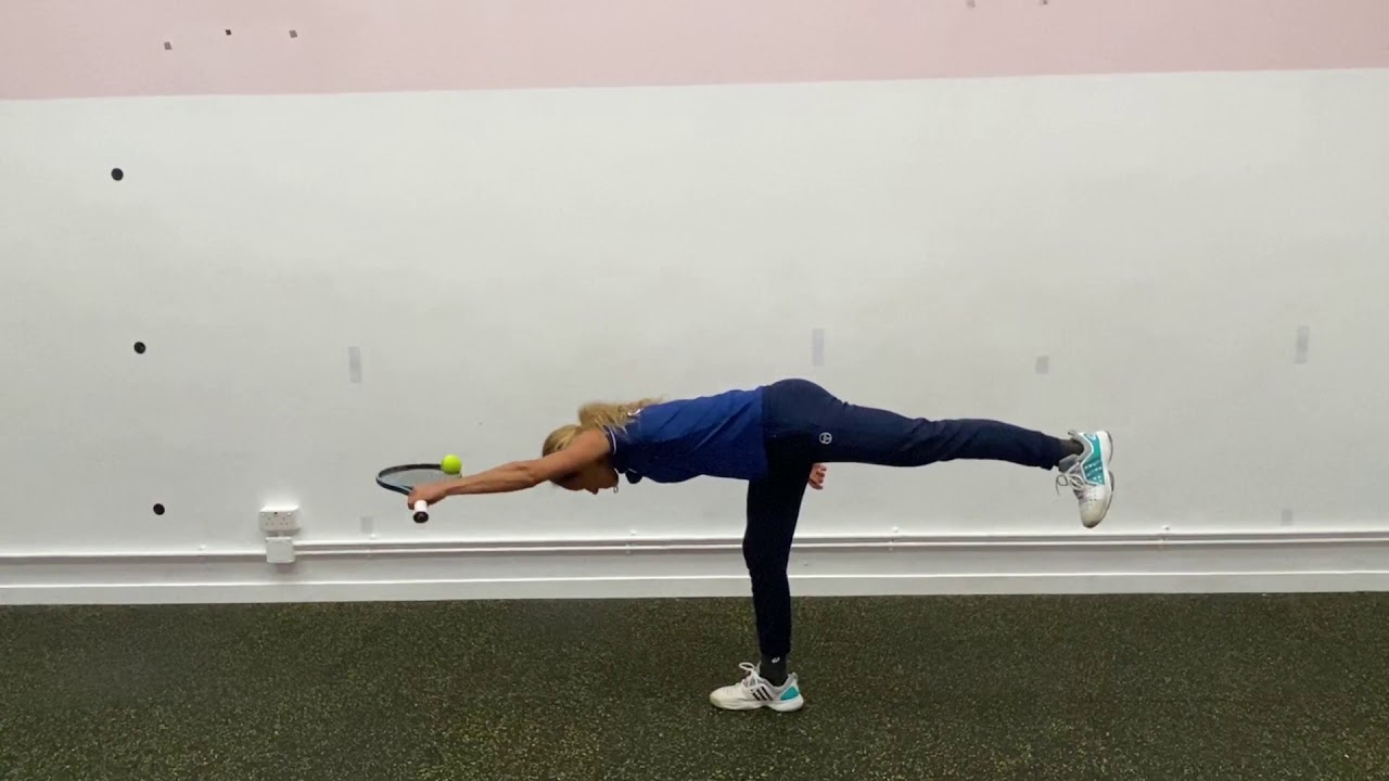 Single Leg Hip Hinge PLAYING ARM Holding The Racket - YouTube