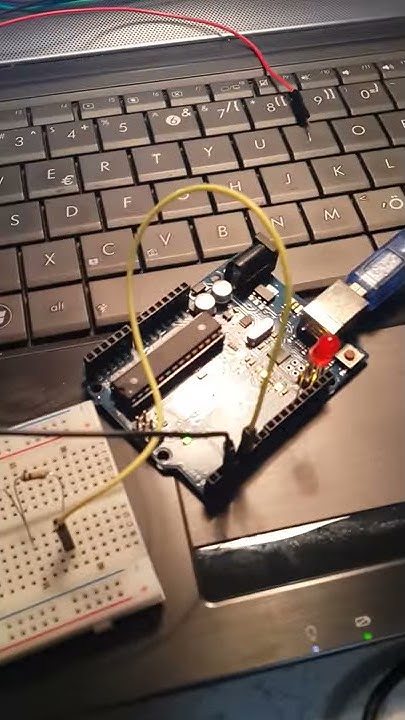 Touch sensor DIY - Arduino - YouTube