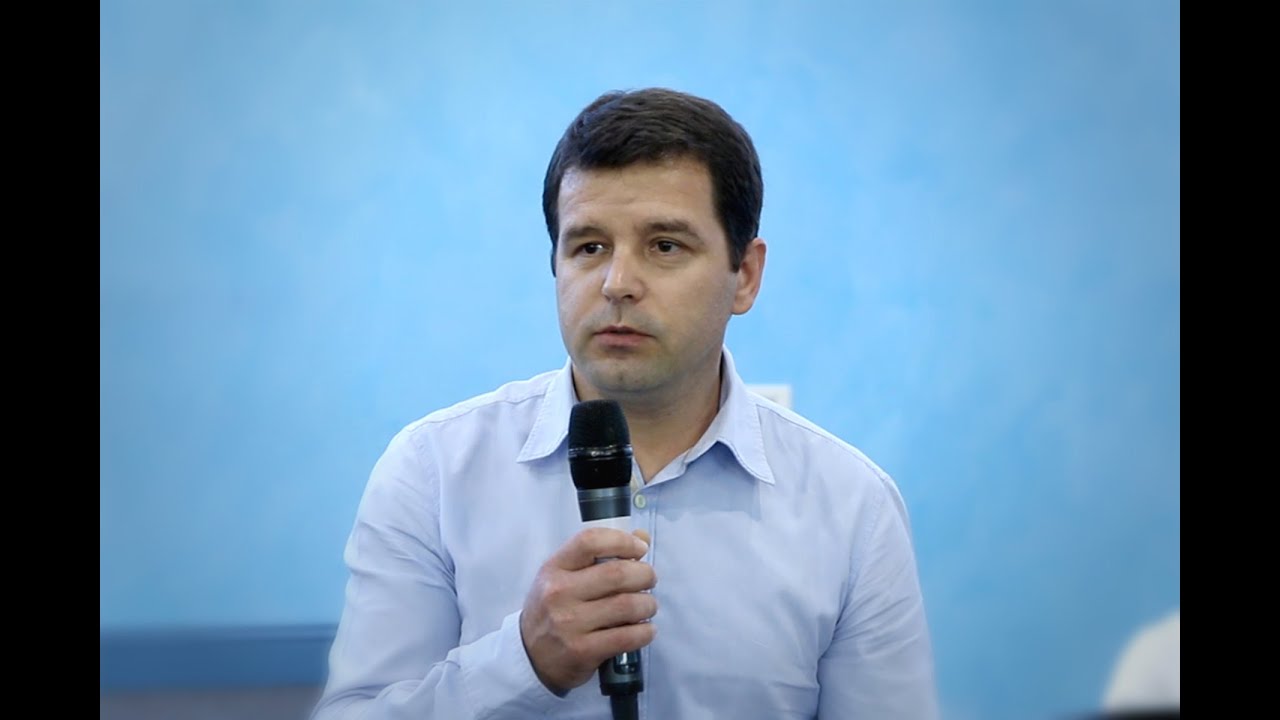 Daniel Grigoras - Robi si Fii (poezie) - YouTube