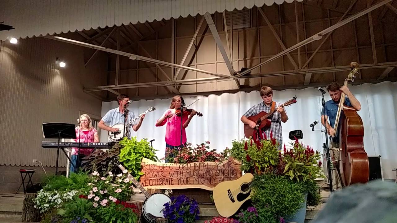 Farnum Family In the Mood HSMF 2016 - YouTube