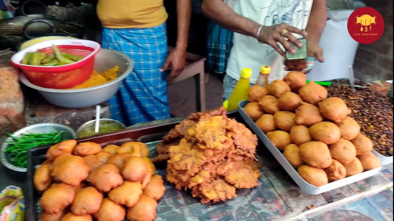 Bengali Most Popular Fast Food (Chop / Pakoda ) | Kolkata Street Food ...