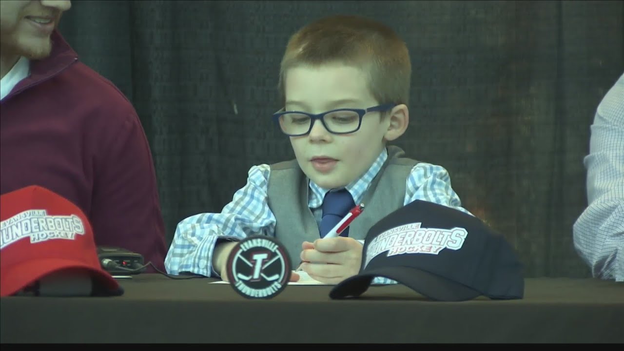 Braxton Wiley's dream comes true - YouTube