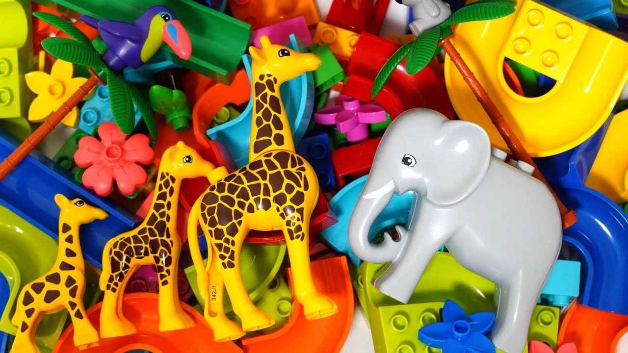 Satisfying Building Blocks Marble Run Very popular! Giraffe family and ...