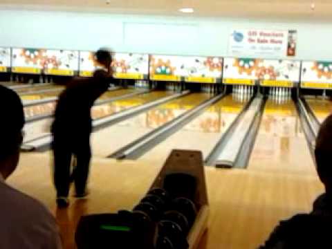 Barry Foley shoots 300 game in Stillorgan 5/4/12! - YouTube