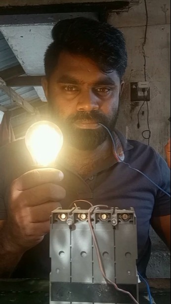 Trip switch and bulbs - YouTube