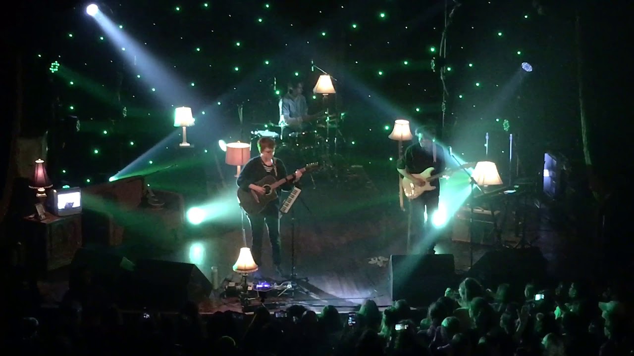 Cavetown - Green (Toronto 2019) - YouTube