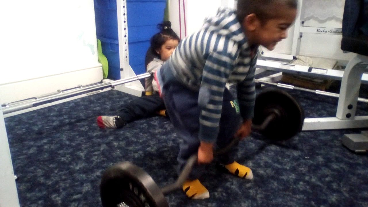 My 3 year old son deadlifts 30kg - YouTube