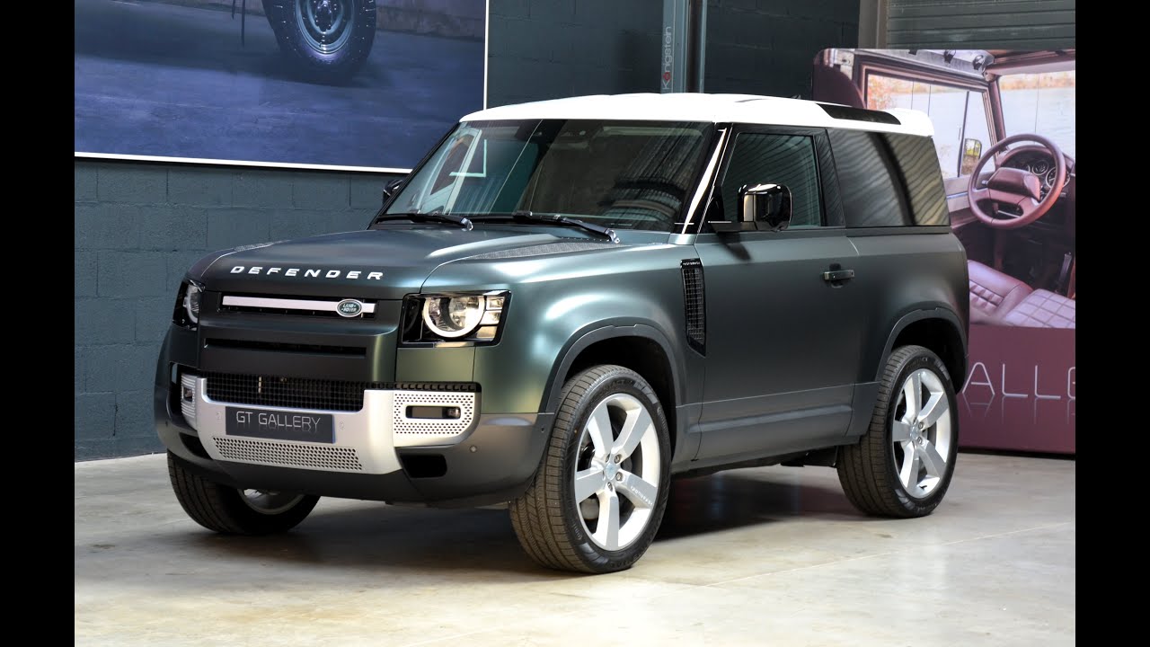 DEFENDER BRITISH RACING GREEN MATTE METALLIC - YouTube