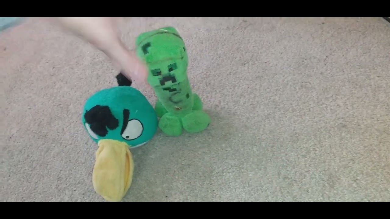 Hal and creeper getting prepared for the scar movie - YouTube